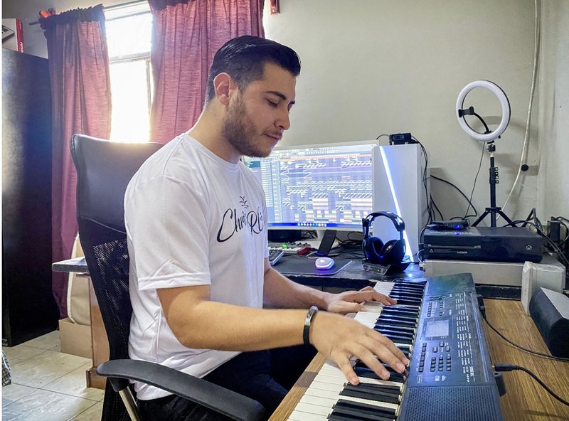 DJ de Meoqui lanzará álbum con artistas de todo el mundo - ENCORTO NEWS