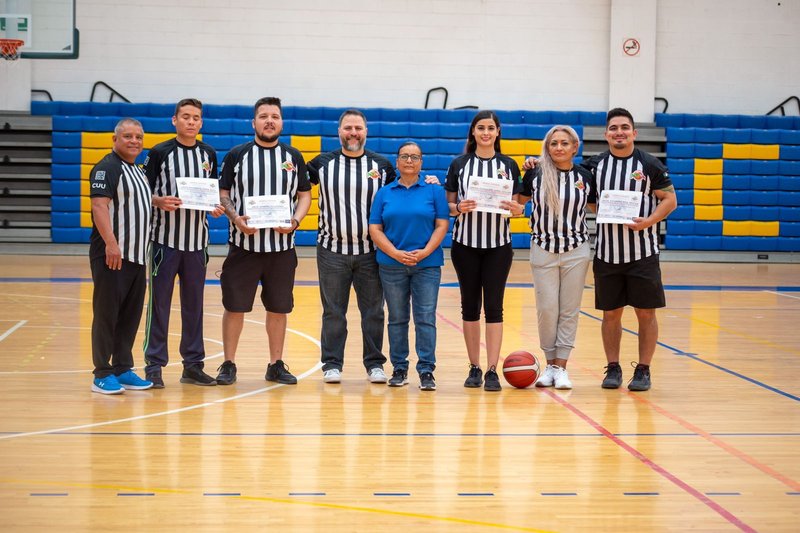 CERTIFICAN EN DELICIAS A 40 ÁRBITROS DE BÁSQUETBOL - ENCORTO NEWS