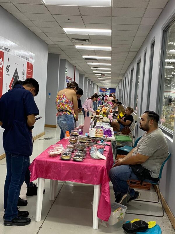 LLEVAN FERIA DE EMPRENDEDORES “PRODUCIENDO CON AMOR” A MAQUILADORA LEAR ...