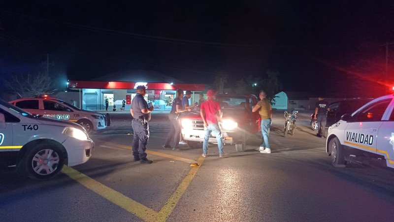 CHOCA MOTO COMO OTRA PICK UP EN EL CRUCE DE LA SOLI Y TECNOLÓGICO ...
